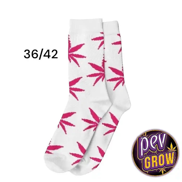 Marijuana Leaf Socks | merchandise | Pevgrow